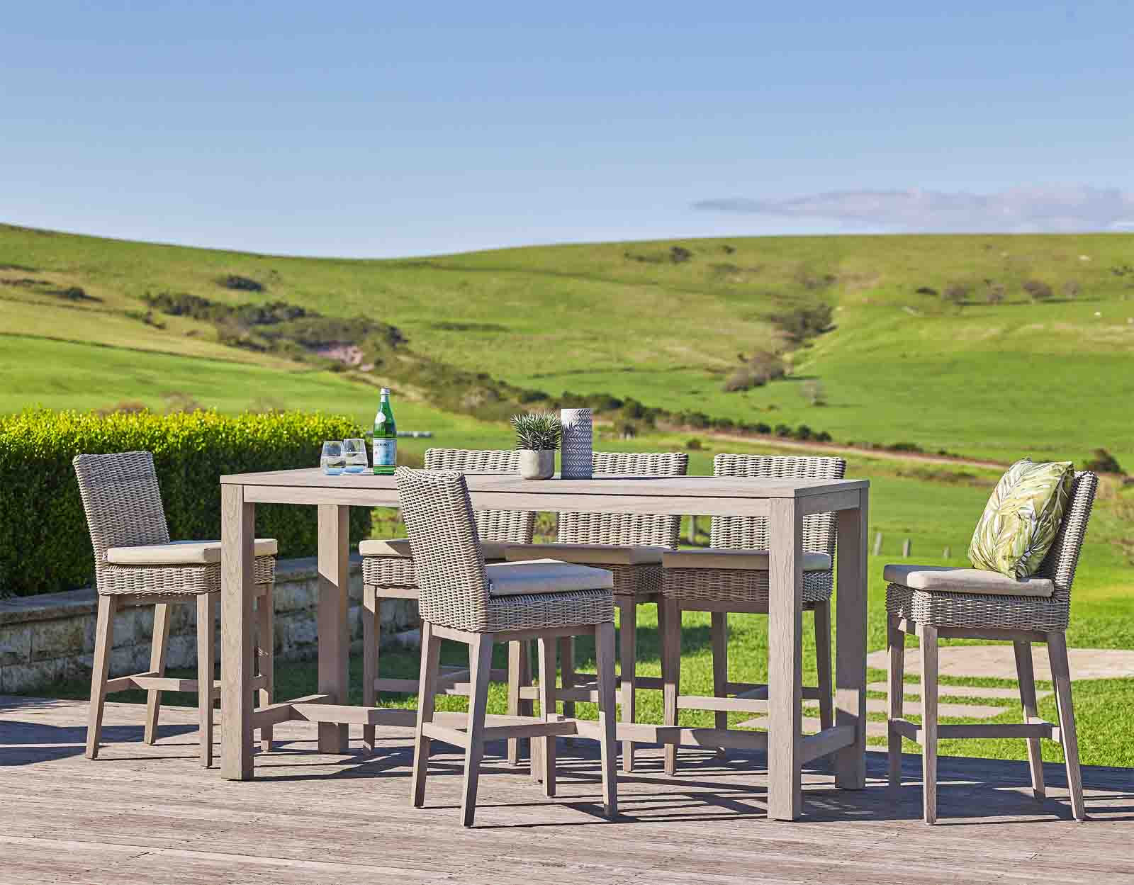 Outdoor Furniture and BBQs that are perfect for Spring Entertaining ...