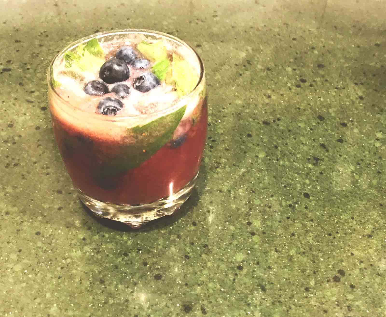 SodaStream Spirit One Touch Review + SodaStream Recipes | Harvey Norman