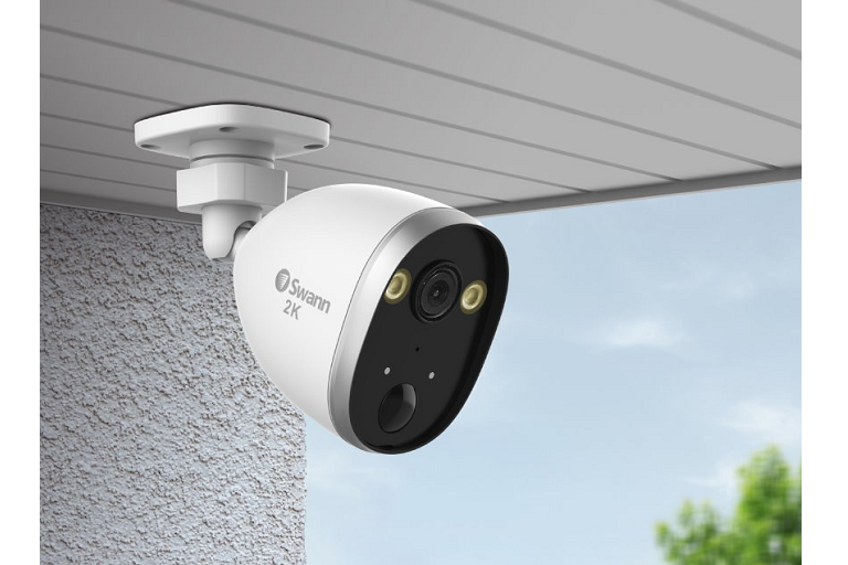 Swann 2K QHD Outdoor WiFi Spotlight Security Camera | Harvey Norman