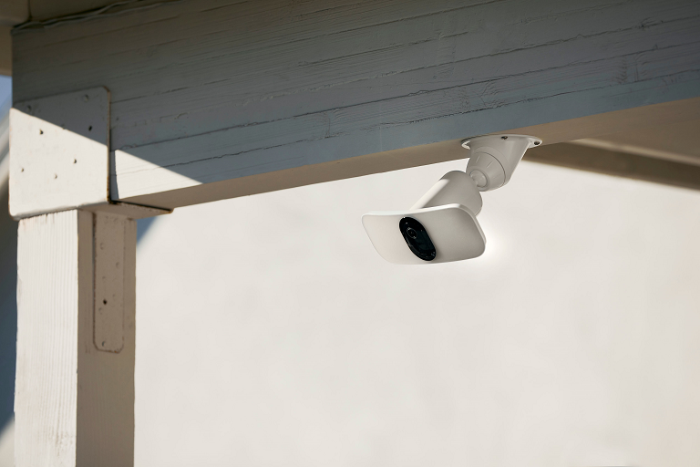 Arlo Pro 3 Floodlight Ceiling Adapter | Harvey Norman
