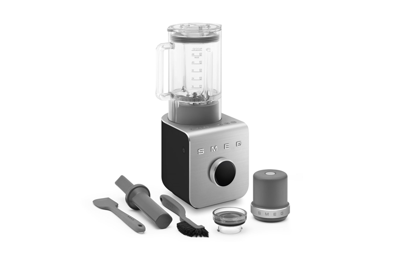 Smeg High Performance Vacuum Pump Blender - Matte Black | Domayne