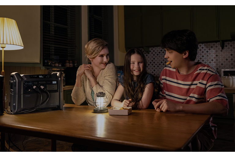 Segway CUBE1000A Portable Power Station | Harvey Norman