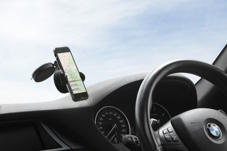 Cygnett DashView Mini Gen 2 Adjustable Car Mount | Harvey Norman