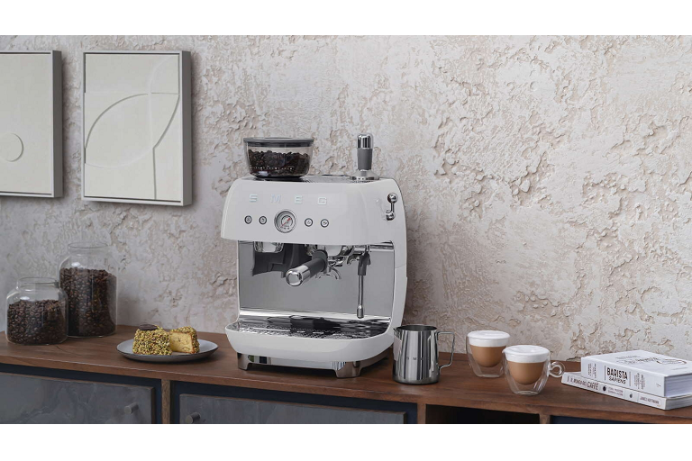 Smeg ‘50’s Style’ Coffee Machine with Built in Grinder - White | Harvey ...