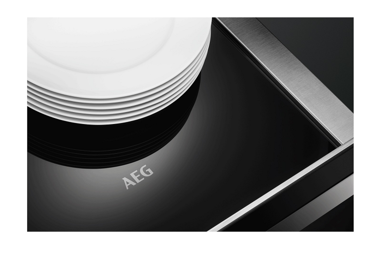 AEG 140mm Built-in Warming Drawer - Matte Black | Harvey Norman